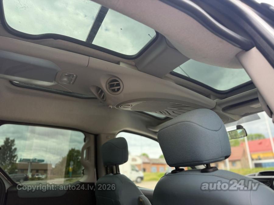 Pelēks Citroen Berlingo 2014 Tartu, ar dzinēja tilpumu 1.60 L un nobraukumu 264 tūkst. km par 3999 €, foto 11 vietnē AUTOMOTO.COM.LV