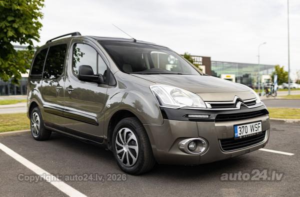 Pelēks Citroen Berlingo 2014 Tallina, ar dzinēja tilpumu 1.60 L un nobraukumu 278 tūkst. km par 3999 €, foto 5 vietnē AUTOMOTO.COM.LV