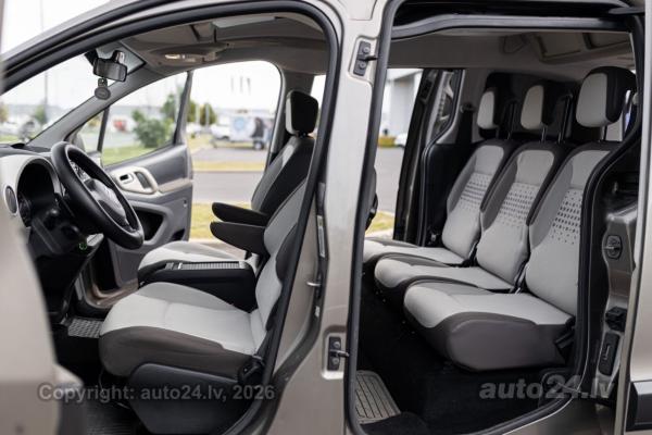 Pelēks Citroen Berlingo 2014 Tallina, ar dzinēja tilpumu 1.60 L un nobraukumu 278 tūkst. km par 3999 €, foto 9 vietnē AUTOMOTO.COM.LV