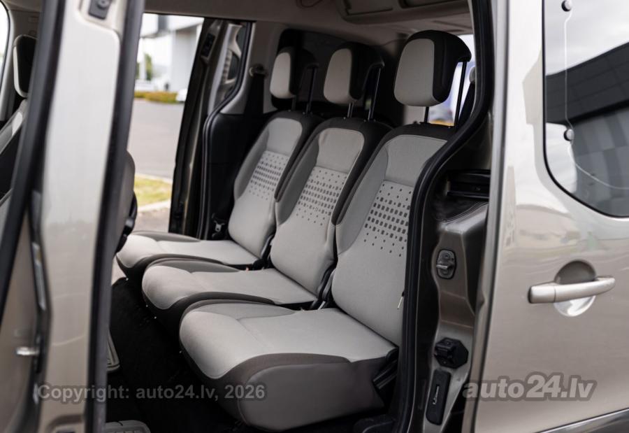 Серый Ситроен Берлинго 2014 в Таллин, объемом двигателя 1.60 л и пробегом 278 тыс. км за 3999 €, фото 12 на AUTOMOTO.COM.LV