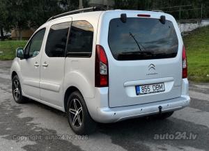 Grey Citroen Berlingo 2014 in Tallinn, with an engine capacity of 1.60 L and mileage of 198 thousand km for 5790 €, photo 5 on AUTOMOTO.COM.LV