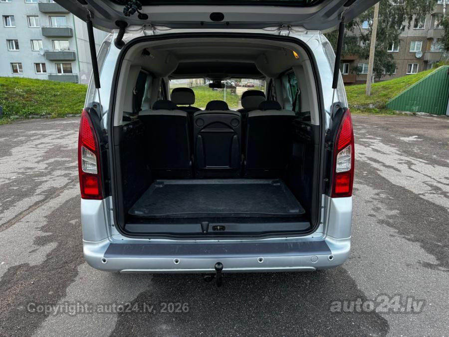 Grey Citroen Berlingo 2014 in Tallinn, with an engine capacity of 1.60 L and mileage of 198 thousand km for 5790 €, photo 11 on AUTOMOTO.COM.LV