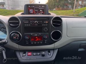 Grey Citroen Berlingo 2014 in Tallinn, with an engine capacity of 1.60 L and mileage of 198 thousand km for 5790 €, photo 17 on AUTOMOTO.COM.LV