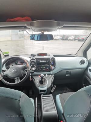 Grey Citroen Berlingo 2015 in Tallinn, with an engine capacity of 1.60 L and mileage of 201 thousand km for 7977 €, photo 8 on AUTOMOTO.COM.LV
