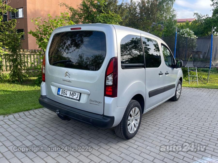 Grey Citroen Berlingo 2015 in Rakvere, with an engine capacity of 1.60 L and mileage of 224 thousand km for 6500 €, photo 3 on AUTOMOTO.COM.LV