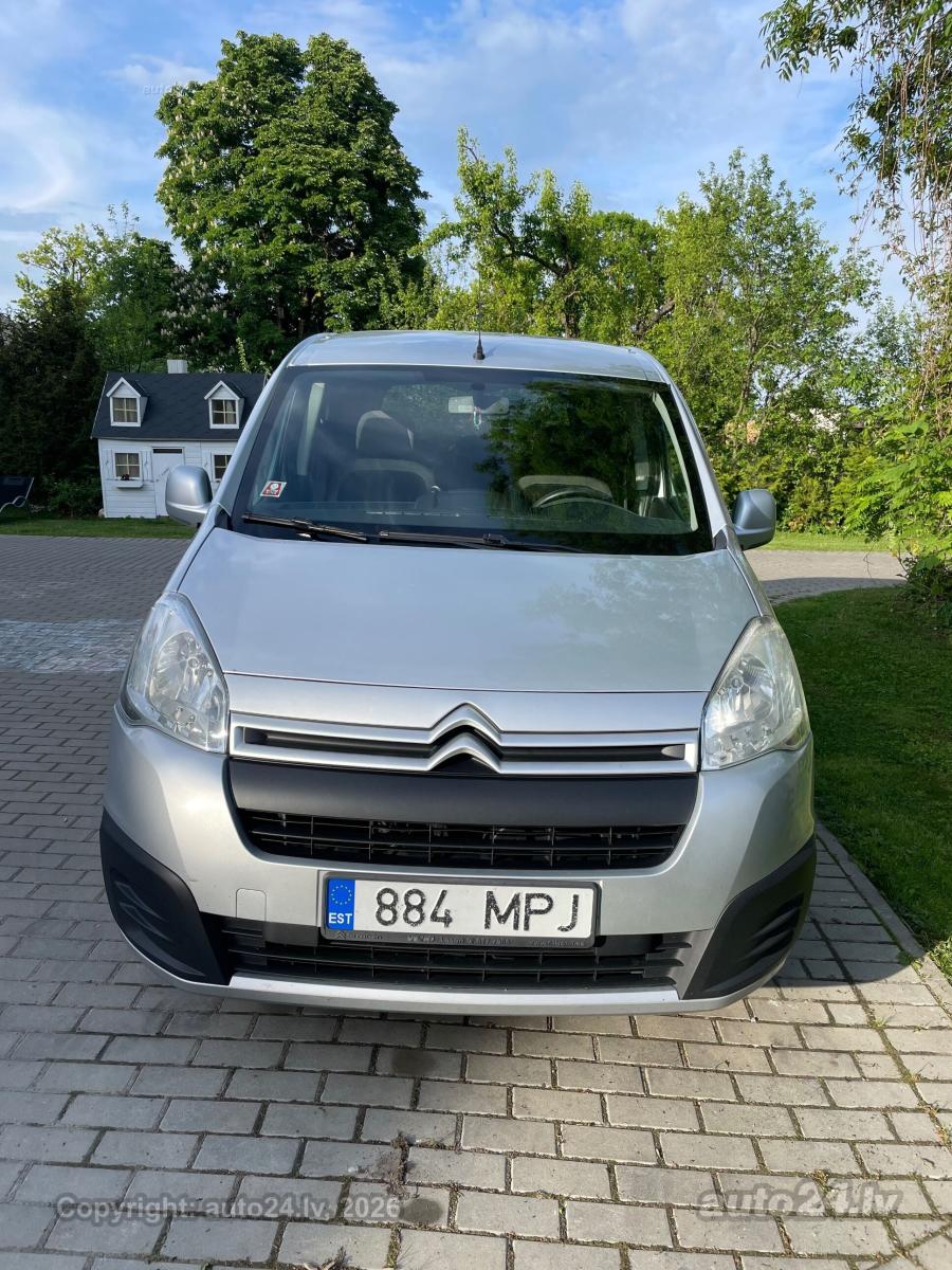 Grey Citroen Berlingo 2015 in Rakvere, with an engine capacity of 1.60 L and mileage of 224 thousand km for 6500 €, photo 5 on AUTOMOTO.COM.LV