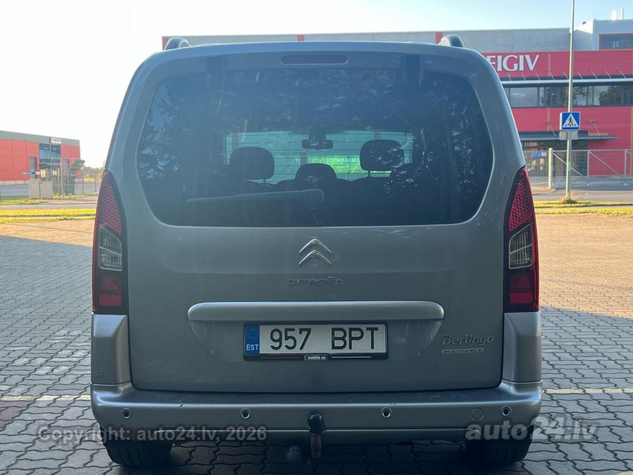 Pelēks Citroen Berlingo 2016 Tallina, ar dzinēja tilpumu 1.60 L un nobraukumu 133 tūkst. km par 5990 €, foto 6 vietnē AUTOMOTO.COM.LV