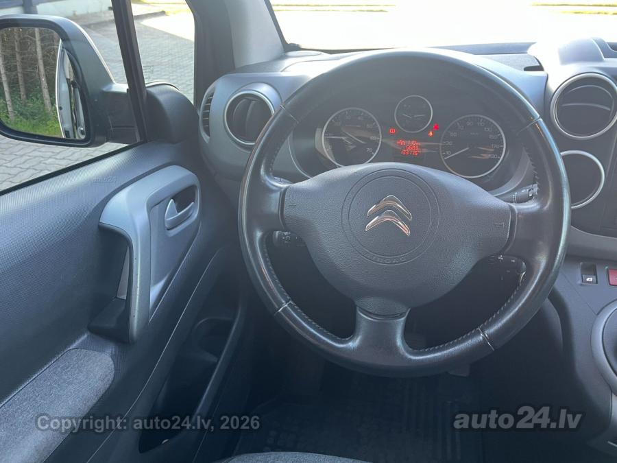 Pelēks Citroen Berlingo 2016 Tallina, ar dzinēja tilpumu 1.60 L un nobraukumu 133 tūkst. km par 5990 €, foto 10 vietnē AUTOMOTO.COM.LV