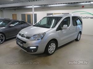 Grey Citroen Berlingo 2017 in Tallinn, with an engine capacity of 1.60 L and mileage of 230 thousand km for 6400 €, photo  on AUTOMOTO.COM.LV
