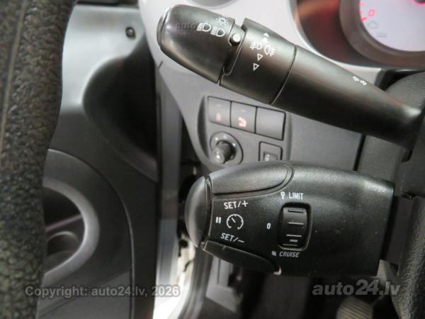 Grey Citroen Berlingo 2017 in Tallinn, with an engine capacity of 1.60 L and mileage of 230 thousand km for 6400 €, photo 8 on AUTOMOTO.COM.LV