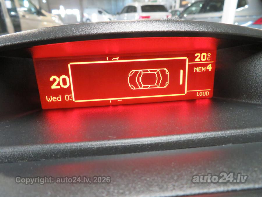 Grey Citroen Berlingo 2017 in Tallinn, with an engine capacity of 1.60 L and mileage of 230 thousand km for 6400 €, photo 11 on AUTOMOTO.COM.LV