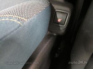 Grey Citroen Berlingo 2017 in Tallinn, with an engine capacity of 1.60 L and mileage of 230 thousand km for 6400 €, photo 13 on AUTOMOTO.COM.LV