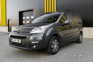 Grey Citroen Berlingo 2017 in Tallinn, with an engine capacity of 1.60 L and mileage of 196 thousand km for 5390 €, photo  on AUTOMOTO.COM.LV