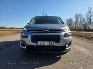 Grey Citroen Berlingo 2018 in Tallinn, with an engine capacity of 1.20 L and mileage of 145 thousand km for 8700 €, photo 2 on AUTOMOTO.COM.LV