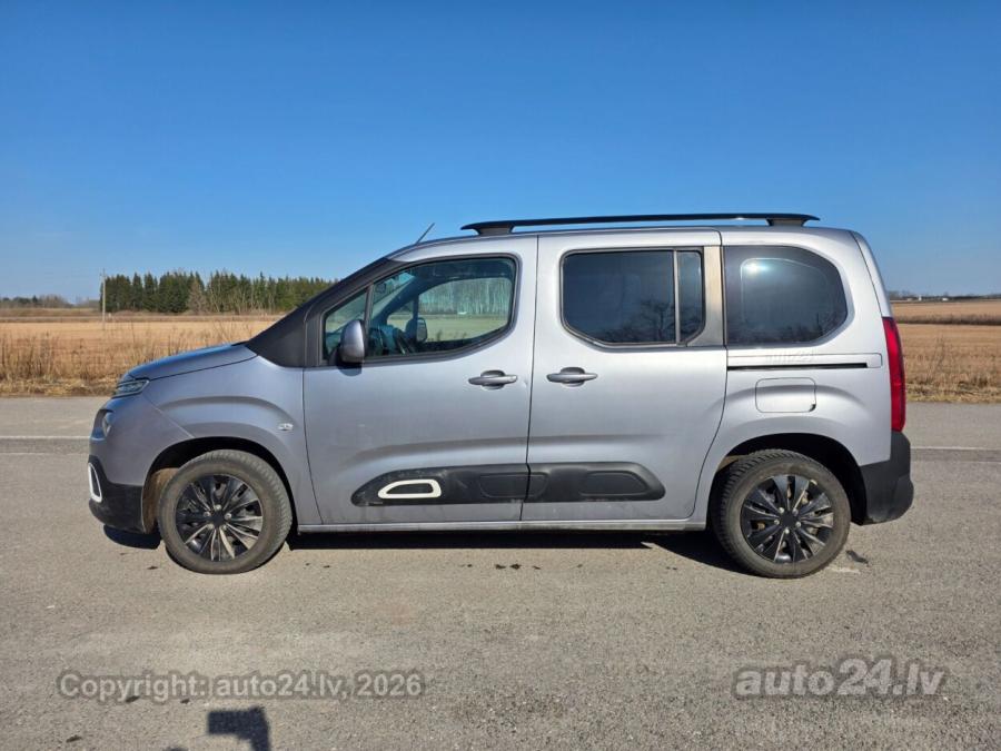 Grey Citroen Berlingo 2018 in Tallinn, with an engine capacity of 1.20 L and mileage of 145 thousand km for 8700 €, photo 4 on AUTOMOTO.COM.LV