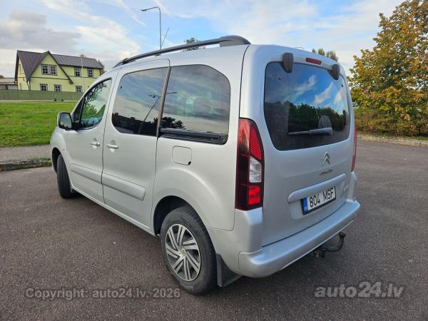 Grey Citroen Berlingo 2018 in Tallinn, with an engine capacity of 1.60 L and mileage of 296 thousand km for 4999 €, photo 10 on AUTOMOTO.COM.LV