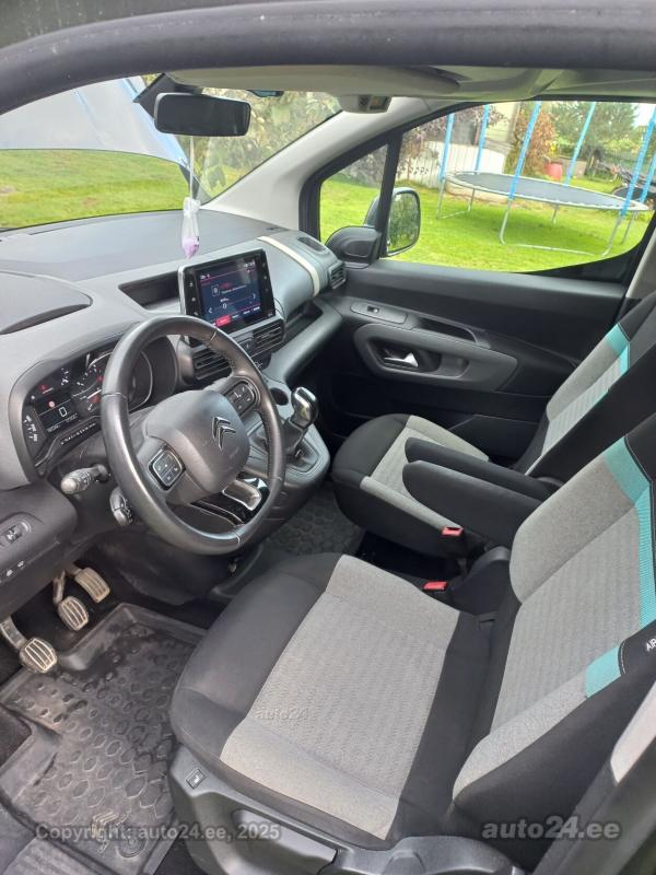 Pelēks Citroen Berlingo 2019 Tallina, ar dzinēja tilpumu 1.50 L un nobraukumu 102 tūkst. km par 11000 €, foto 11 vietnē AUTOMOTO.COM.LV