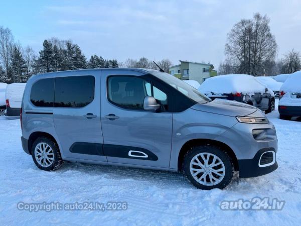 Grey Citroen Berlingo 2019 in Tartu, with an engine capacity of 1.50 L and mileage of 172 thousand km for 10990 €, photo 4 on AUTOMOTO.COM.LV