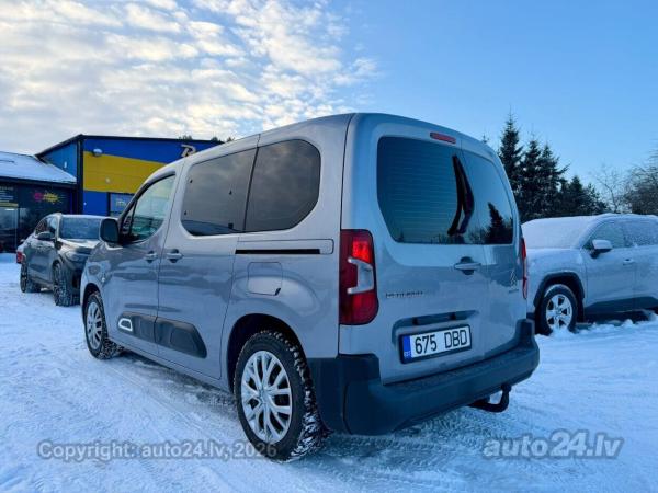Grey Citroen Berlingo 2019 in Tartu, with an engine capacity of 1.50 L and mileage of 172 thousand km for 10990 €, photo 7 on AUTOMOTO.COM.LV