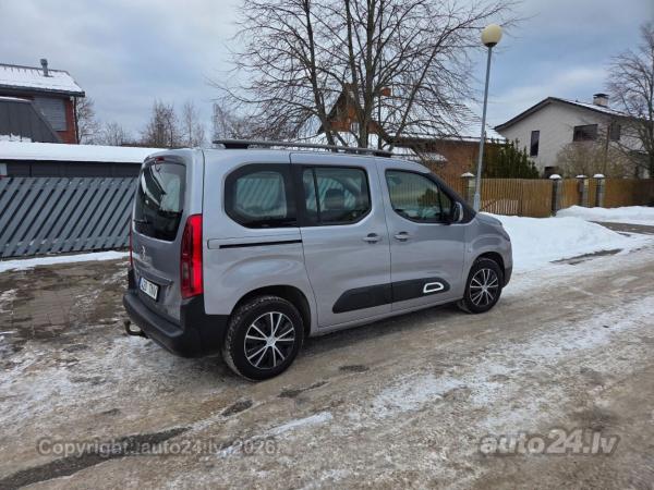 Pelēks Citroen Berlingo 2019 Tallina, ar dzinēja tilpumu 1.50 L un nobraukumu 220 tūkst. km par 8500 €, foto 4 vietnē AUTOMOTO.COM.LV