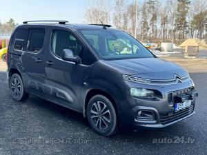 Pelēks Citroen Berlingo 2019 Tallina, ar dzinēja tilpumu 1.50 L un nobraukumu 205 tūkst. km par 14800 €, foto 4 vietnē AUTOMOTO.COM.LV