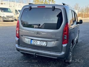 Pelēks Citroen Berlingo 2019 Tallina, ar dzinēja tilpumu 1.50 L un nobraukumu 205 tūkst. km par 14800 €, foto 16 vietnē AUTOMOTO.COM.LV