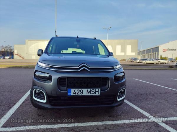 Pelēks Citroen Berlingo 2019 Tallina, ar dzinēja tilpumu 1.20 L un nobraukumu 105 tūkst. km par 10000 €, foto 2 vietnē AUTOMOTO.COM.LV