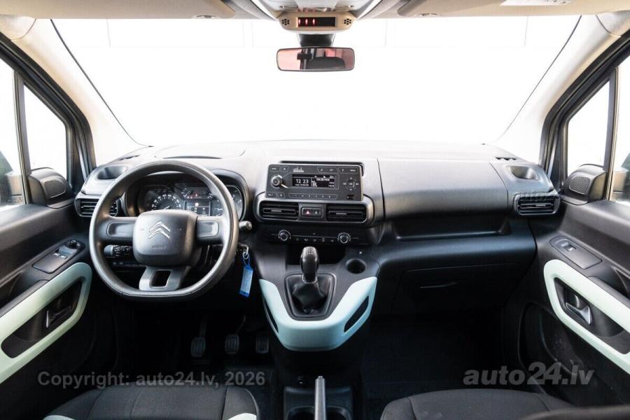 Pelēks Citroen Berlingo 2019 Rīga, ar dzinēja tilpumu 1.50 L un nobraukumu 174 tūkst. km par 9428 €, foto 9 vietnē AUTOMOTO.COM.LV