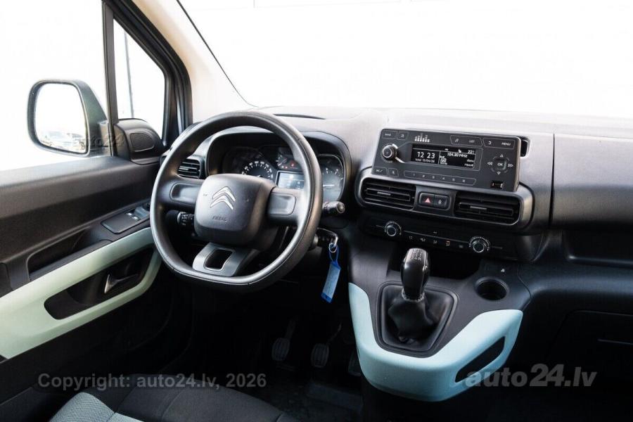 Pelēks Citroen Berlingo 2019 Rīga, ar dzinēja tilpumu 1.50 L un nobraukumu 174 tūkst. km par 9428 €, foto 10 vietnē AUTOMOTO.COM.LV