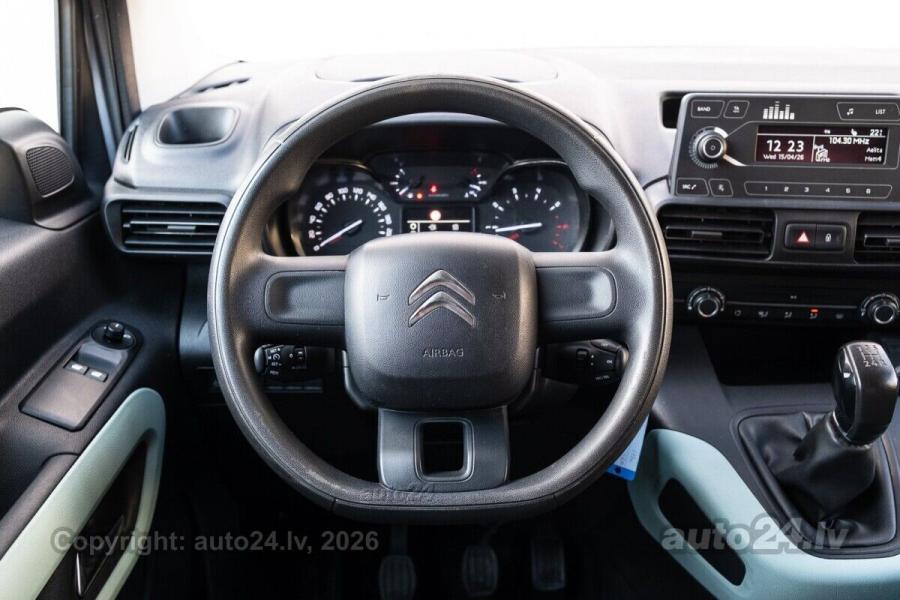 Pelēks Citroen Berlingo 2019 Rīga, ar dzinēja tilpumu 1.50 L un nobraukumu 174 tūkst. km par 9428 €, foto 18 vietnē AUTOMOTO.COM.LV