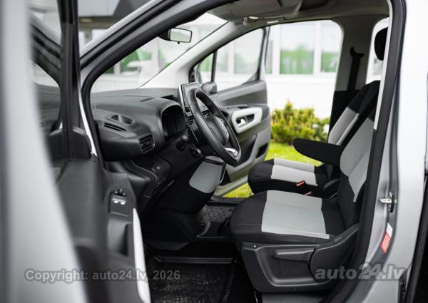 Pelēks Citroen Berlingo 2019 Tallina, ar dzinēja tilpumu 1.50 L un nobraukumu 269 tūkst. km par 9690 €, foto 9 vietnē AUTOMOTO.COM.LV