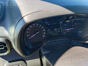 Grey Citroen Berlingo 2019 in Valmiera, with an engine capacity of 1.50 L and mileage of 252 thousand km for 9900 €, photo 6 on AUTOMOTO.COM.LV