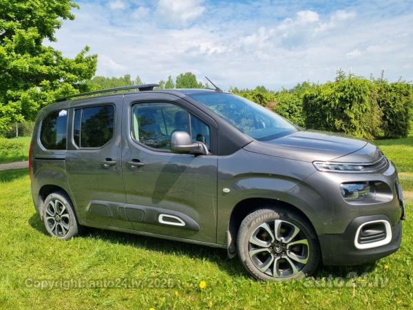 Pelēks Citroen Berlingo 2019 Otepē, ar dzinēja tilpumu 1.50 L un nobraukumu 180 tūkst. km par 13700 €, foto 3 vietnē AUTOMOTO.COM.LV