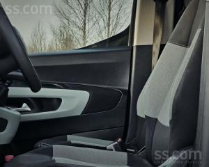 Pelēks Citroen Berlingo 2019 Jelgava, ar dzinēja tilpumu 1.50 L un nobraukumu 254 tūkst. km par 6900 €, foto 10 vietnē AUTOMOTO.COM.LV