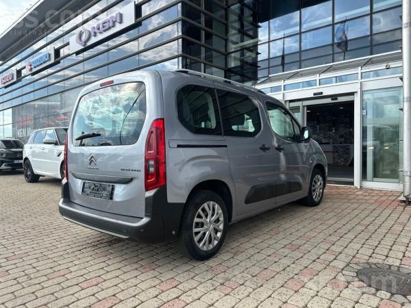 Grey Citroen Berlingo 2019 in Riga, with an engine capacity of 1.50 L and mileage of 167 thousand km for 9400 €, photo 4 on AUTOMOTO.COM.LV