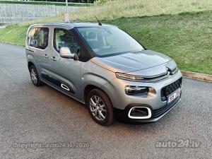 Grey Citroen Berlingo 2019 in Tallinn, with an engine capacity of 1.20 L and mileage of 60 thousand km for 13900 €, photo 3 on AUTOMOTO.COM.LV