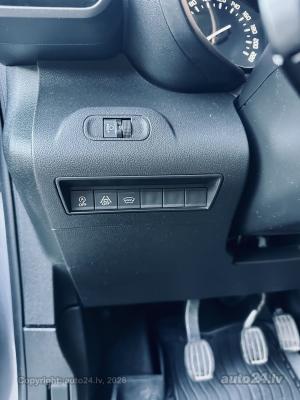 Grey Citroen Berlingo 2019 in Tallinn, with an engine capacity of 1.20 L and mileage of 60 thousand km for 13900 €, photo 17 on AUTOMOTO.COM.LV