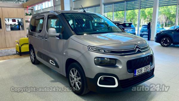 Ситроен Берлинго 2019 в Нарва на AUTOMOTO.COM.LV Серый Ситроен Берлинго 2019 в Нарва, объемом двигателя 1.20 л и пробегом 65 тыс. км за 11990 €, фото 3 на AUTOMOTO.COM.LV