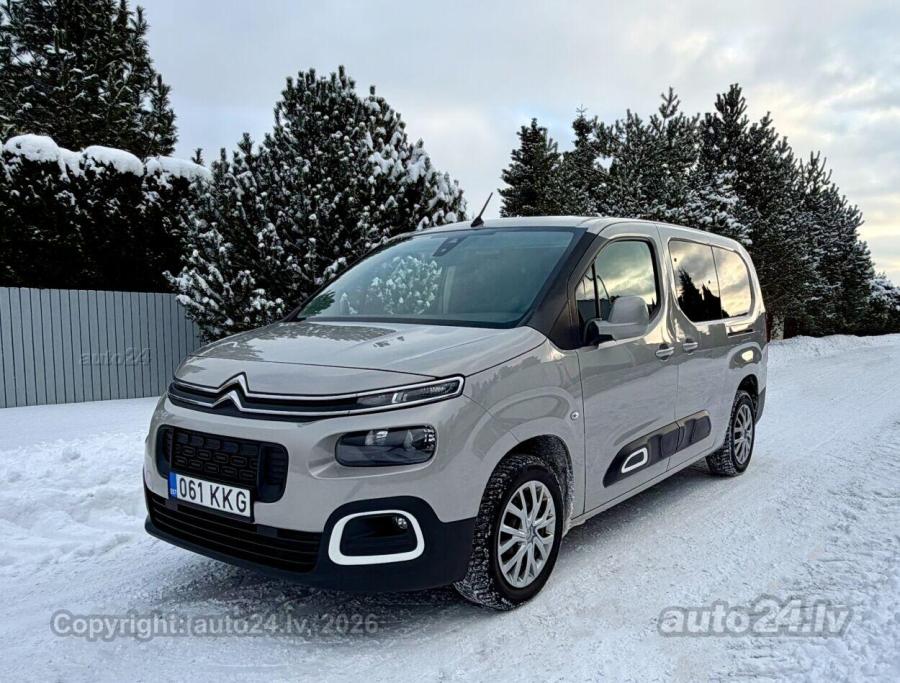 Pelēks Citroen Berlingo 2020 Tallina, ar dzinēja tilpumu 1.20 L un nobraukumu 125 tūkst. km par 11995 €, foto 1 vietnē AUTOMOTO.COM.LV