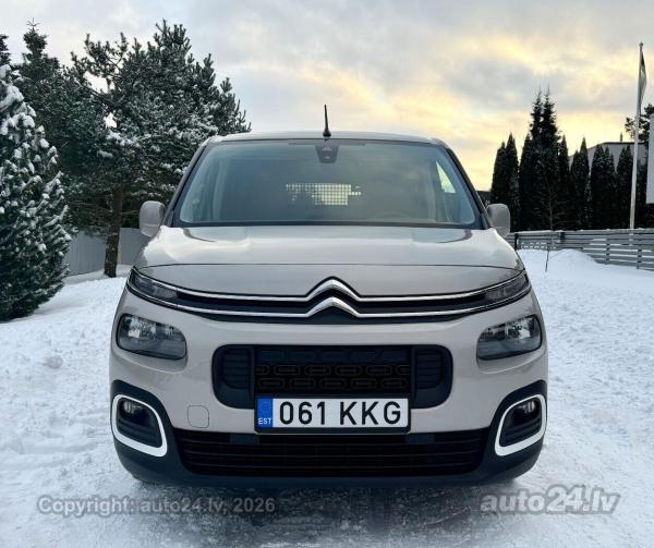 Grey Citroen Berlingo 2020 in Tallinn, with an engine capacity of 1.20 L and mileage of 125 thousand km for 11995 €, photo 6 on AUTOMOTO.COM.LV