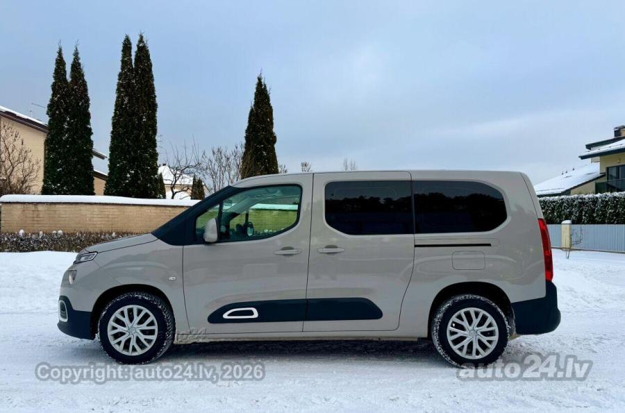 Pelēks Citroen Berlingo 2020 Tallina, ar dzinēja tilpumu 1.20 L un nobraukumu 125 tūkst. km par 11995 €, foto 3 vietnē AUTOMOTO.COM.LV