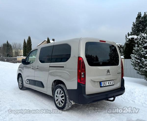 Pelēks Citroen Berlingo 2020 Tallina, ar dzinēja tilpumu 1.20 L un nobraukumu 125 tūkst. km par 11995 €, foto 5 vietnē AUTOMOTO.COM.LV
