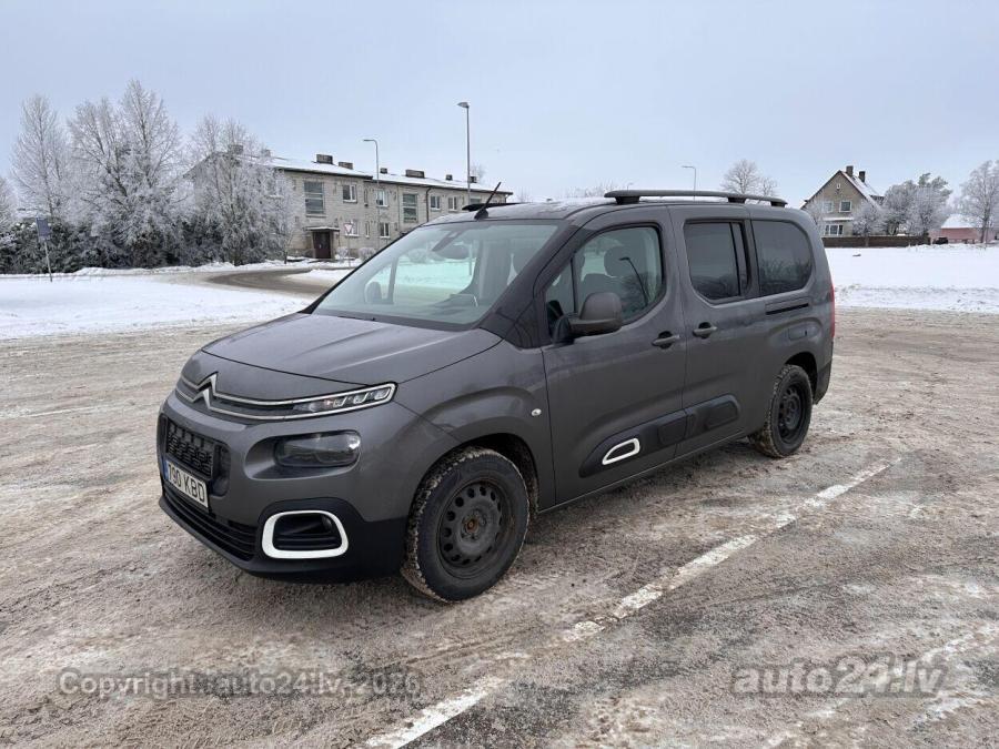 Grey Citroen Berlingo 2020 in Tallinn, with an engine capacity of 1.50 L and mileage of 64 thousand km for 17800 €, photo 1 on AUTOMOTO.COM.LV