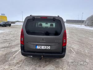 Grey Citroen Berlingo 2020 in Tallinn, with an engine capacity of 1.50 L and mileage of 64 thousand km for 17800 €, photo 5 on AUTOMOTO.COM.LV
