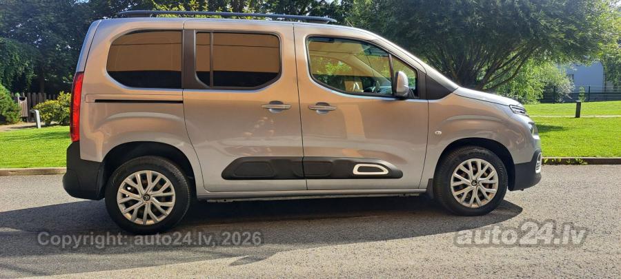 Grey Citroen Berlingo 2020 in Tallinn, with an engine capacity of 1.50 L and mileage of 90 thousand km for 14500 €, photo 5 on AUTOMOTO.COM.LV