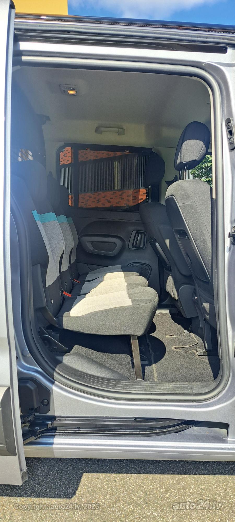 Grey Citroen Berlingo 2020 in Tallinn, with an engine capacity of 1.50 L and mileage of 90 thousand km for 14500 €, photo 9 on AUTOMOTO.COM.LV