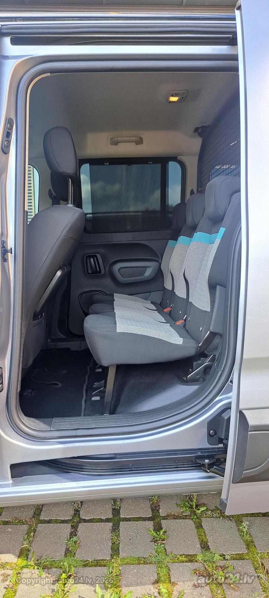 Grey Citroen Berlingo 2020 in Tallinn, with an engine capacity of 1.50 L and mileage of 90 thousand km for 14500 €, photo 10 on AUTOMOTO.COM.LV