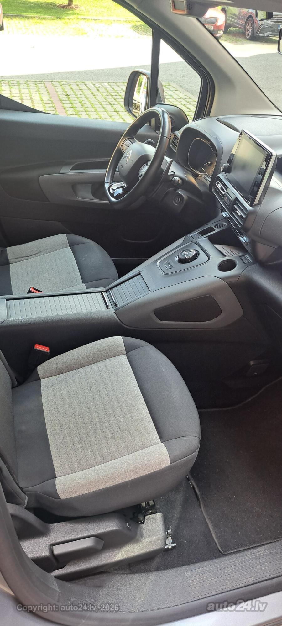 Grey Citroen Berlingo 2020 in Tallinn, with an engine capacity of 1.50 L and mileage of 90 thousand km for 14500 €, photo 12 on AUTOMOTO.COM.LV