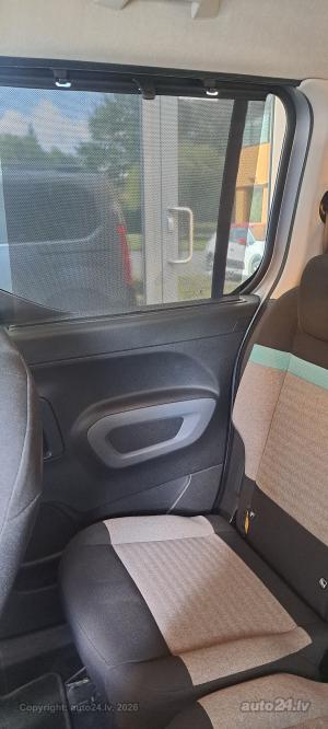 Grey Citroen Berlingo 2020 in Tallinn, with an engine capacity of 1.50 L and mileage of 90 thousand km for 14500 €, photo 15 on AUTOMOTO.COM.LV