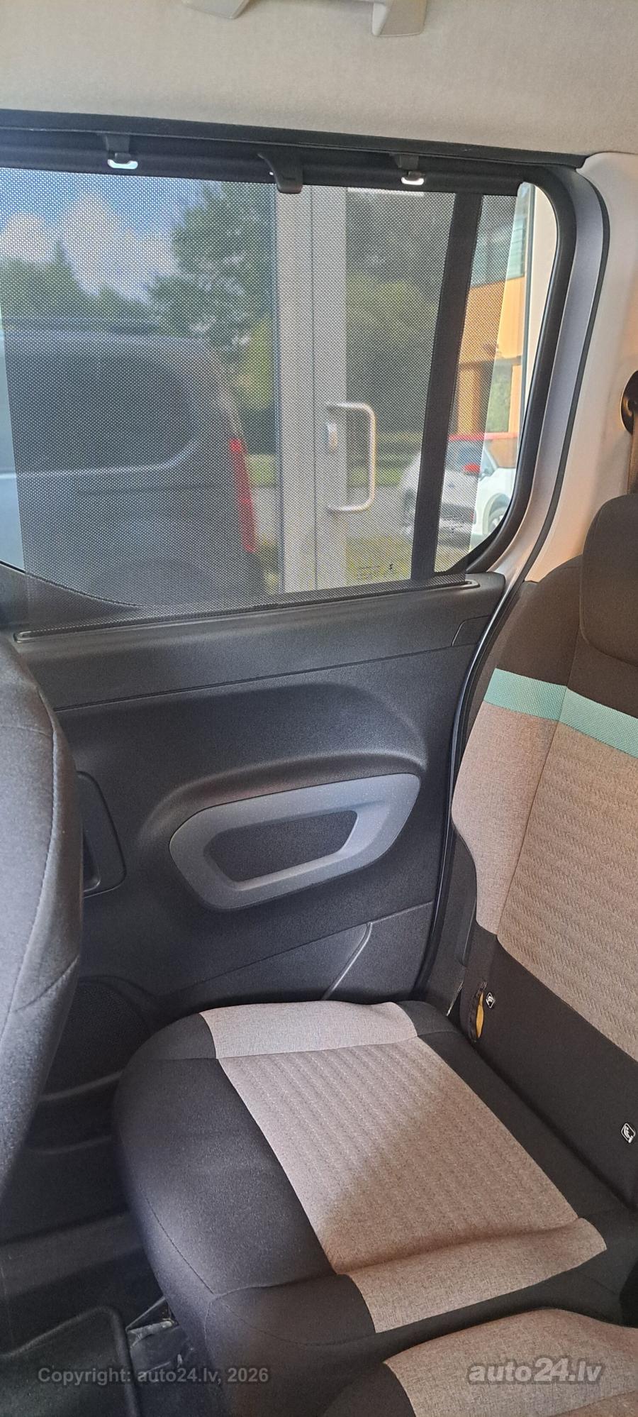 Grey Citroen Berlingo 2020 in Tallinn, with an engine capacity of 1.50 L and mileage of 90 thousand km for 14500 €, photo 15 on AUTOMOTO.COM.LV